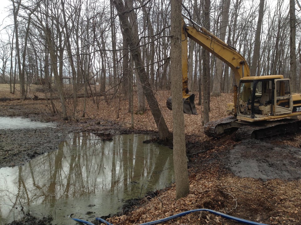 Hartland, Michigan Barrow pit pond renovation Pond restoration