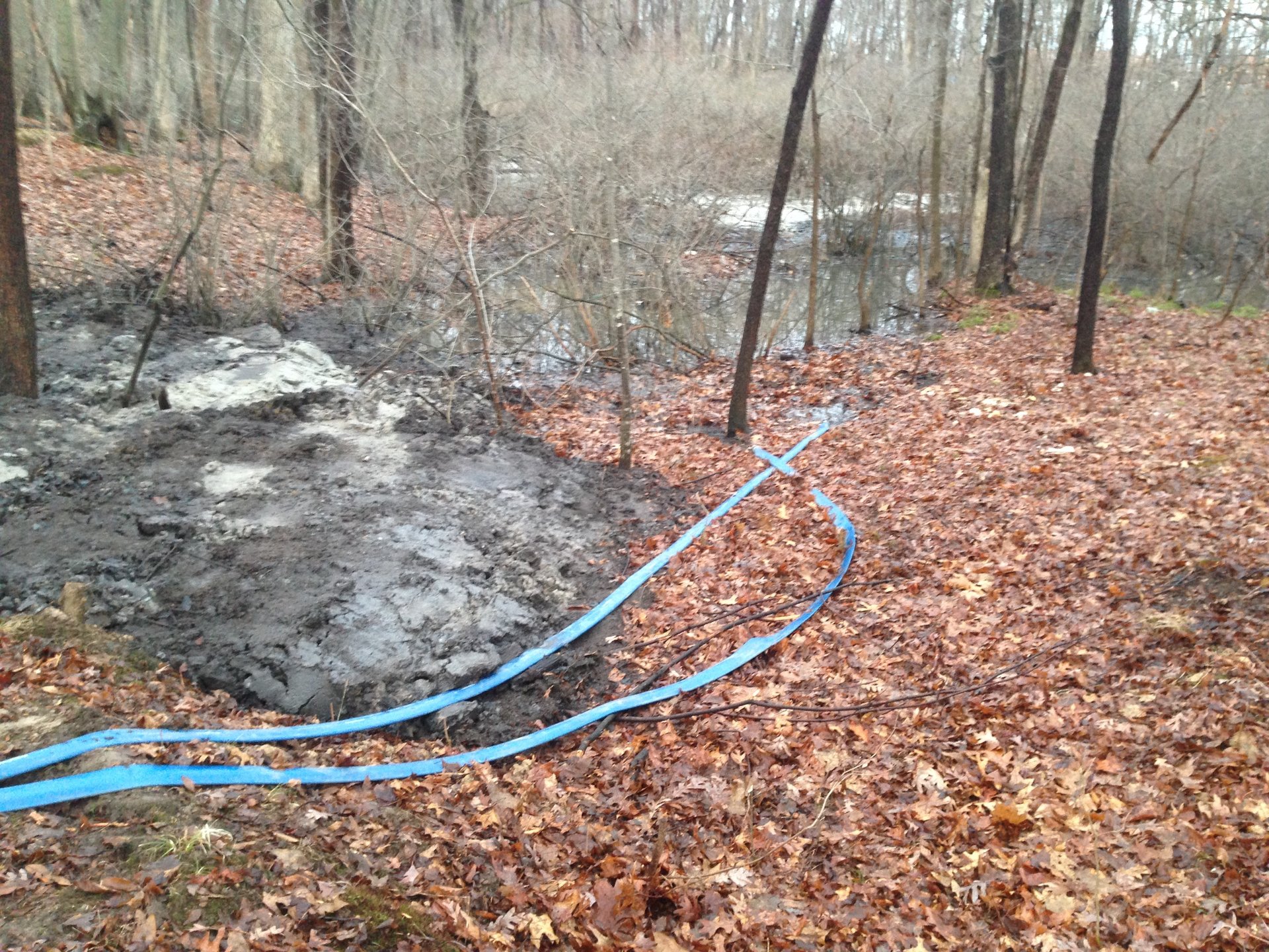 Hartland, Michigan Barrow pit pond renovation Pond restoration